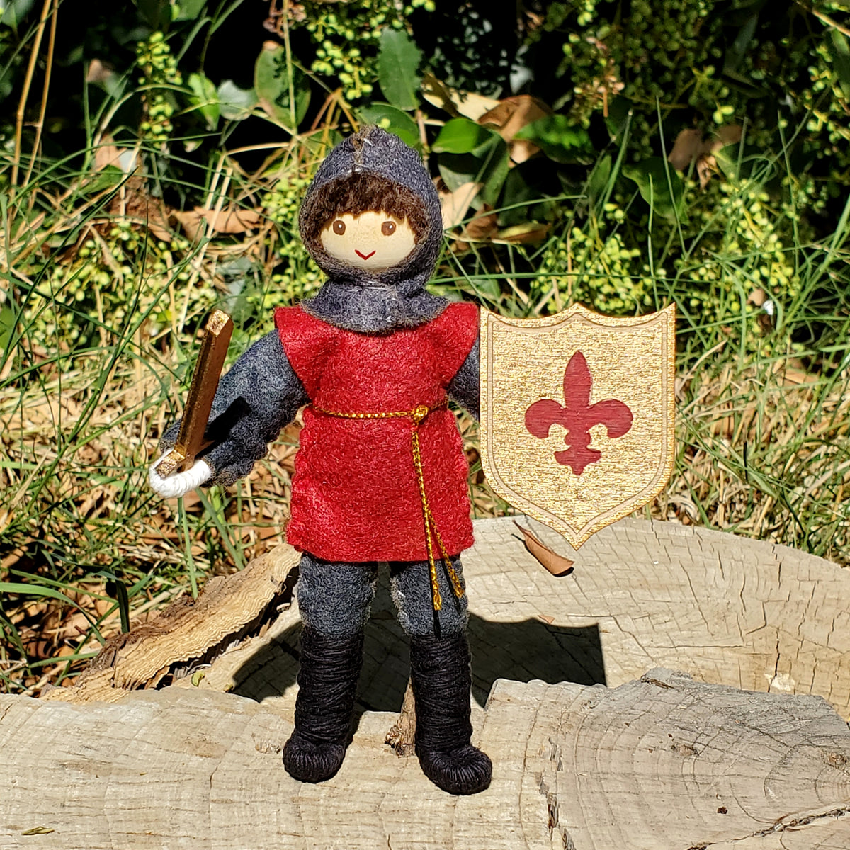 Dollhouse Castle Knight Doll (red tunic) – Wildflower Toys